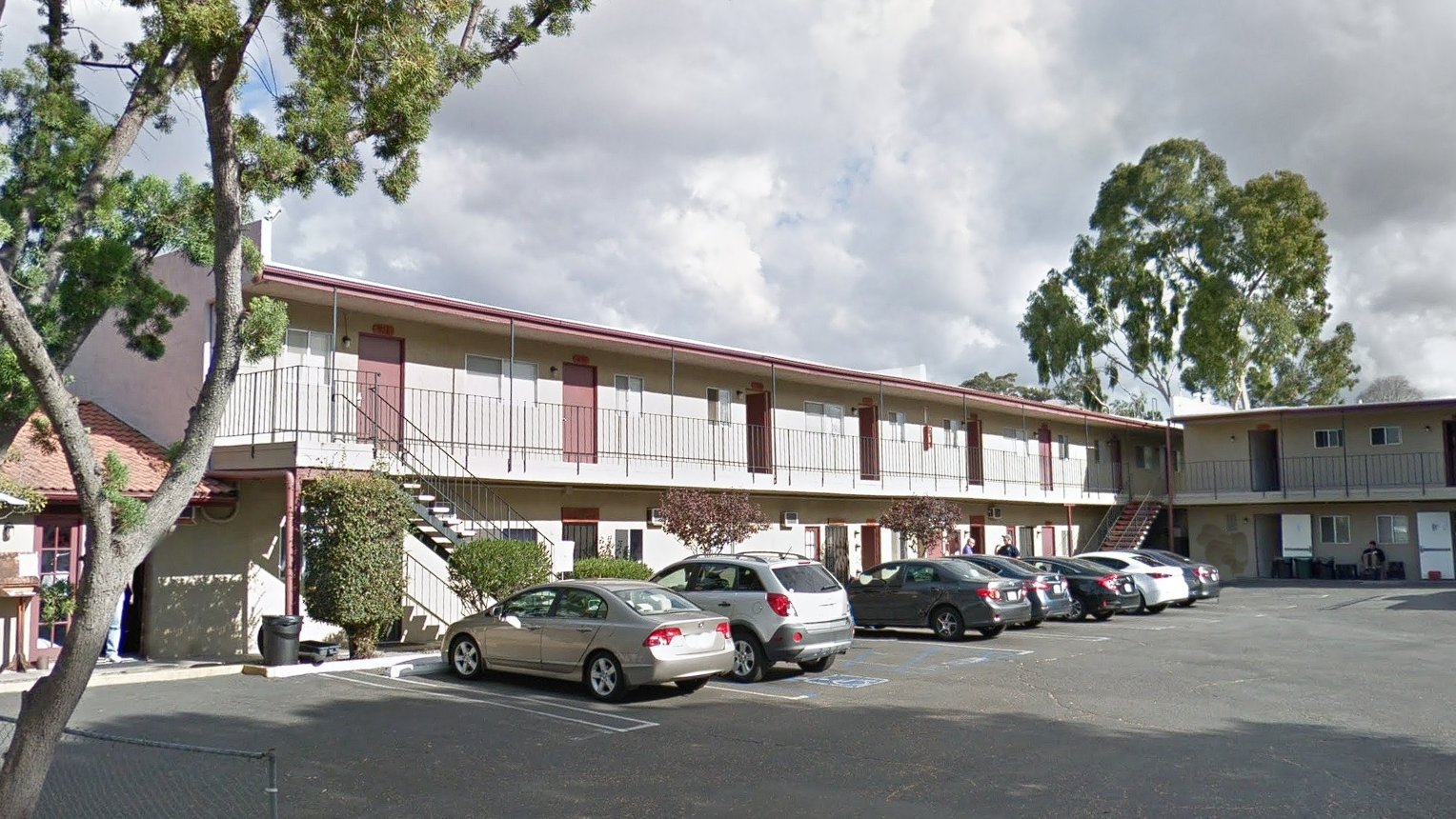 Casa Raphael Residential Treatment | Vista, CA