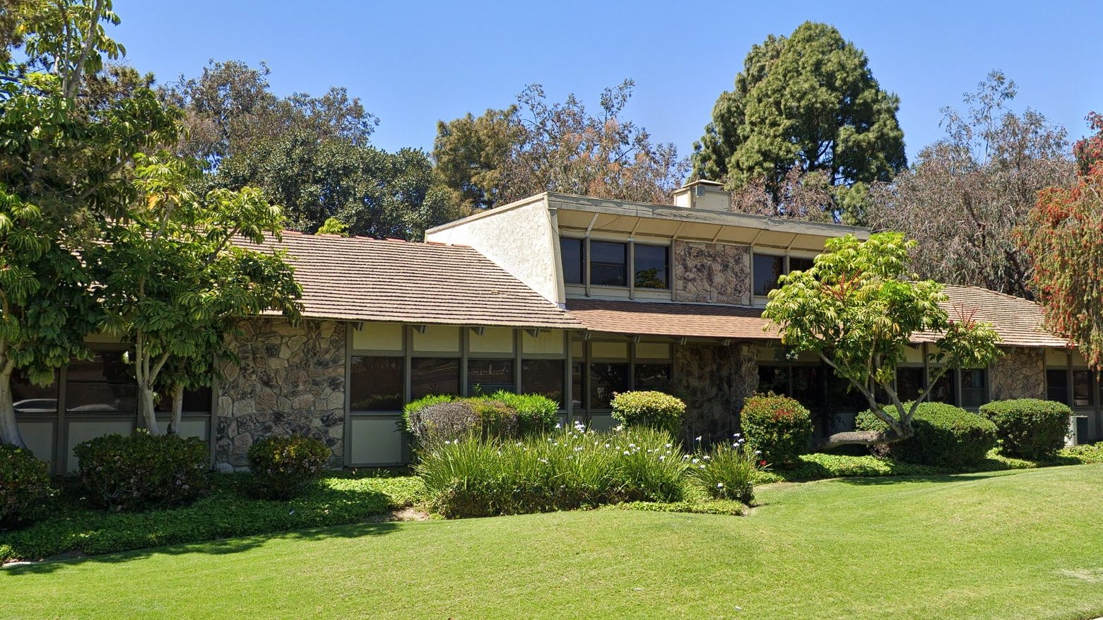 Berkeley Dains Intervention and Consulting | Westlake Village, CA