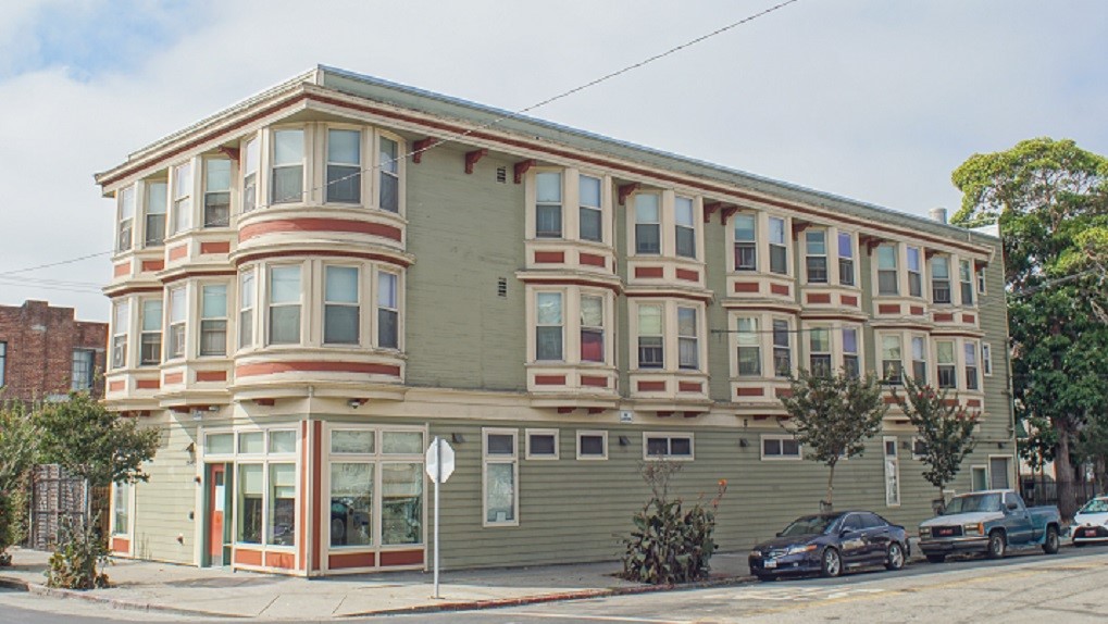 LifeLong East Bay Community Recovery Project: Project Pride | Oakland, CA