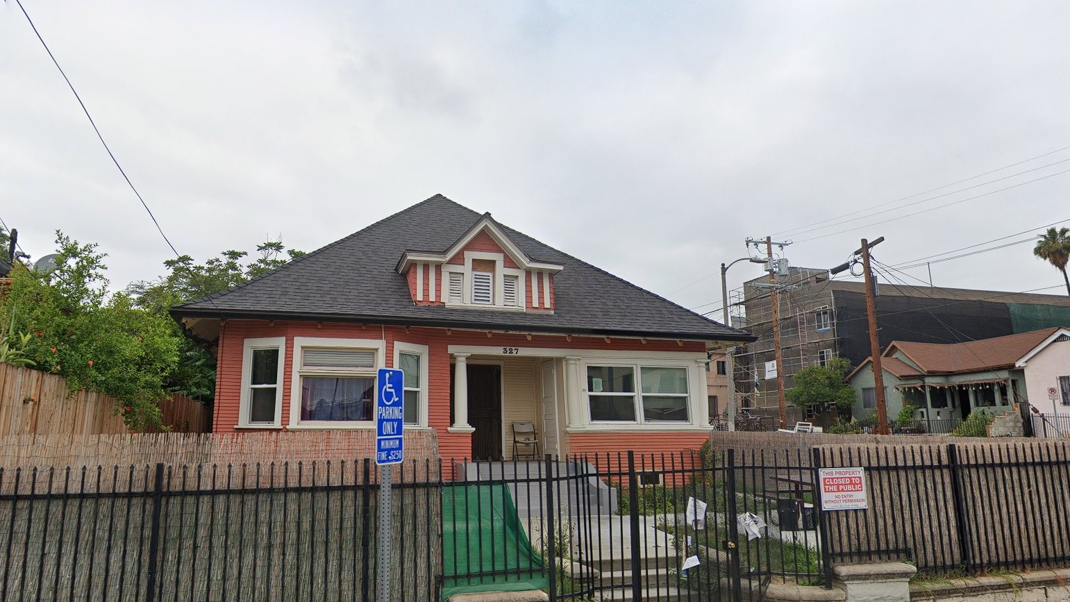 Latinas Alcohol Recovery Home | Los Angeles, CA