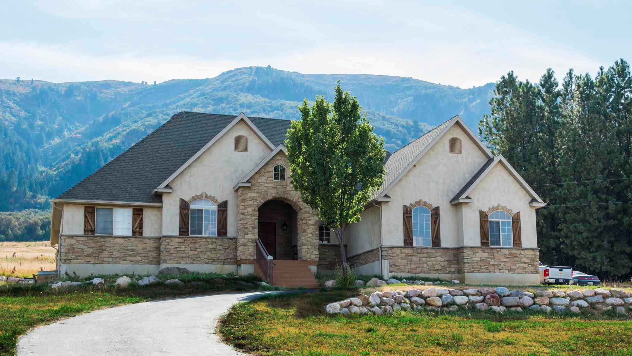 Spirit Mountain Recovery | Men’s Addiction Treatment | Eden, UT